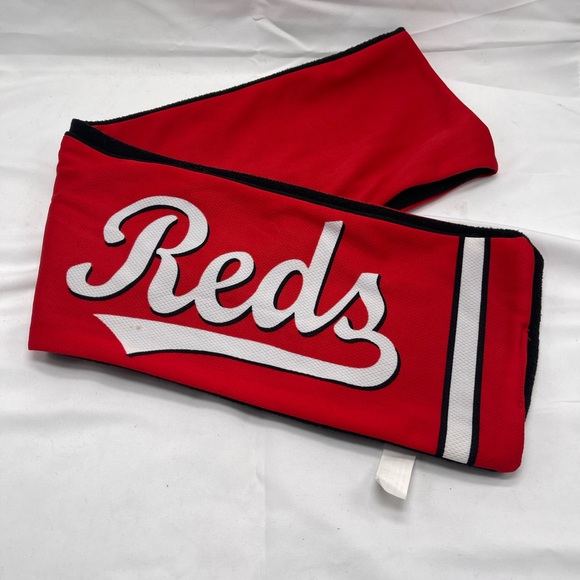MLB | Accessories | Vintage Cincinnati Reds Scarf | Poshmark